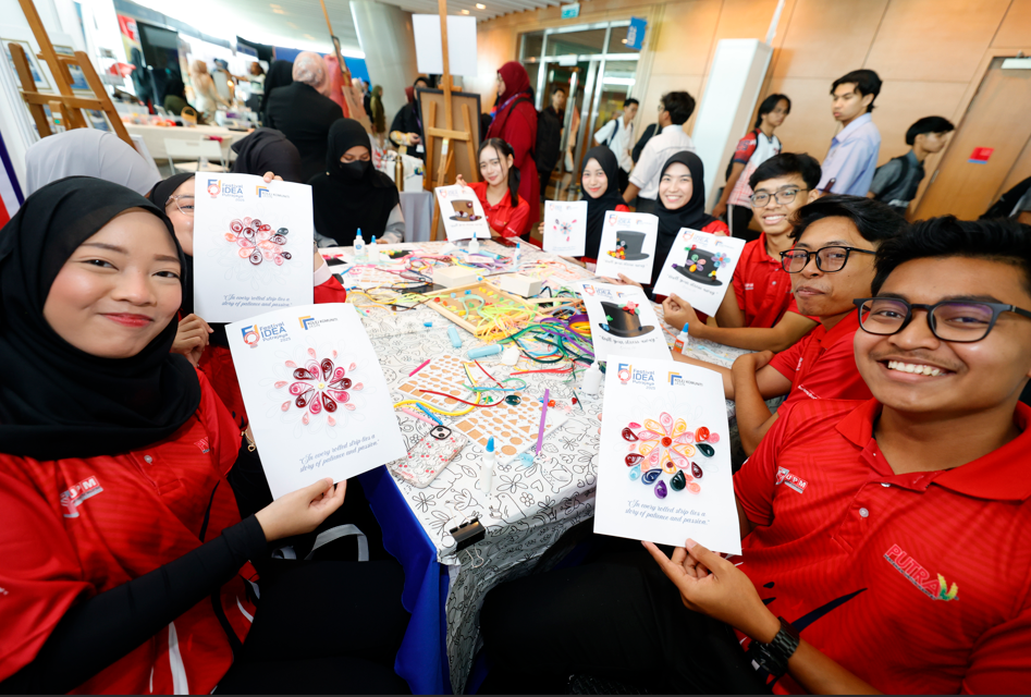 PUTRAJAYA, 7 November – Kehadiran pelajar Universiti Putra Malaysia ...